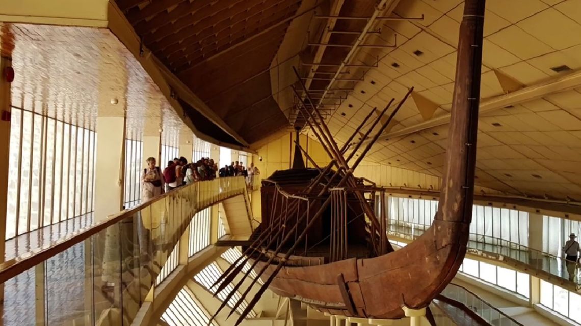 Egipto restaurará la barca solar del rey Keops: "El artefacto de madera ...