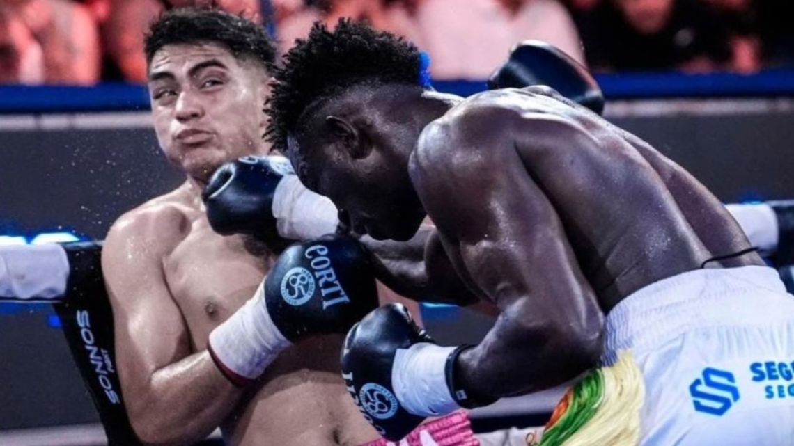 Touba Niang derribó a Bazooka Chávez con un nocaut histórico en la ...