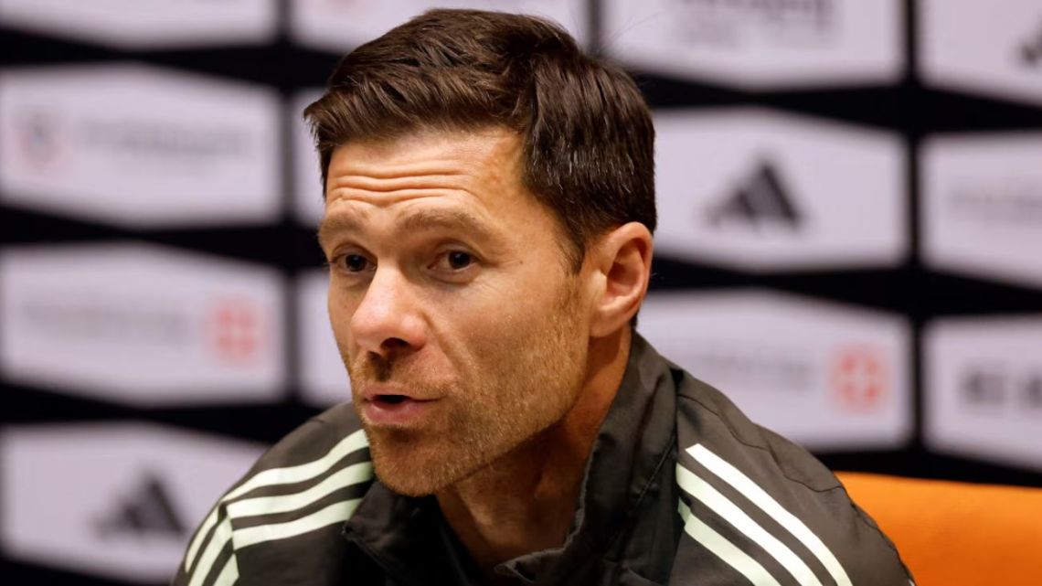 Xabi Alonso dejó de ser el DT del Real Madrid tras perder el clásico ...