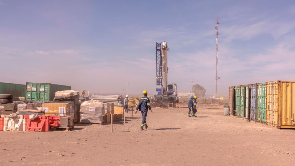 JPMorgan, Citi in talks to finance US$1-billion Argentina pipeline ...