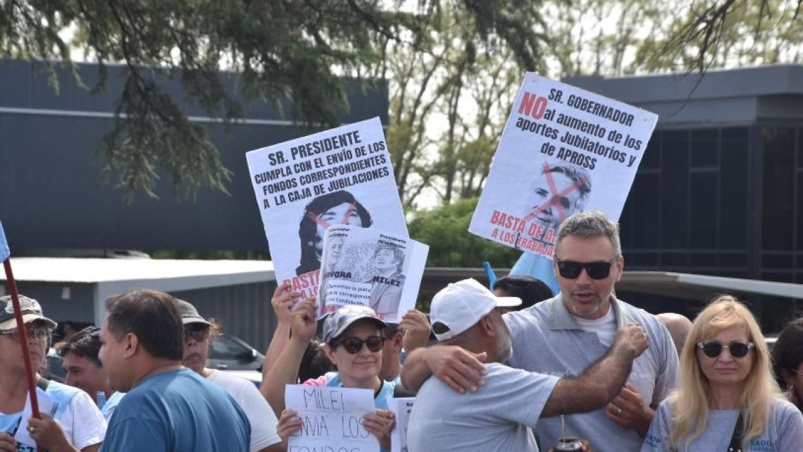 Gremios endurecen la ofensiva contra Llaryora y presionan a Milei por ...