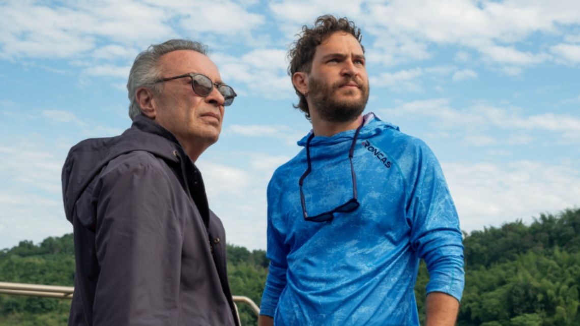 Netflix lanzó el avance de "El último gigante", con Oscar Martínez y ...