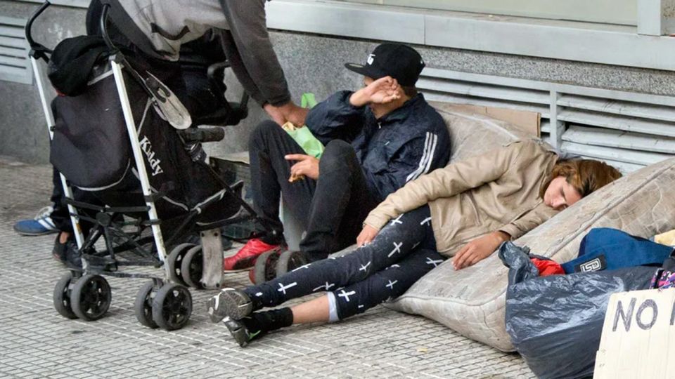 Sharp drop in Argentina’s poverty rate delivers boost for Milei ...