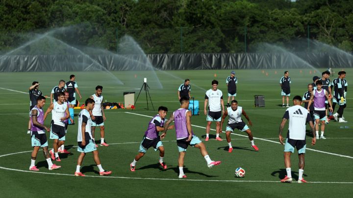 Injury-hit Argentina hope to reach full fitness at World Cup | Buenos ...