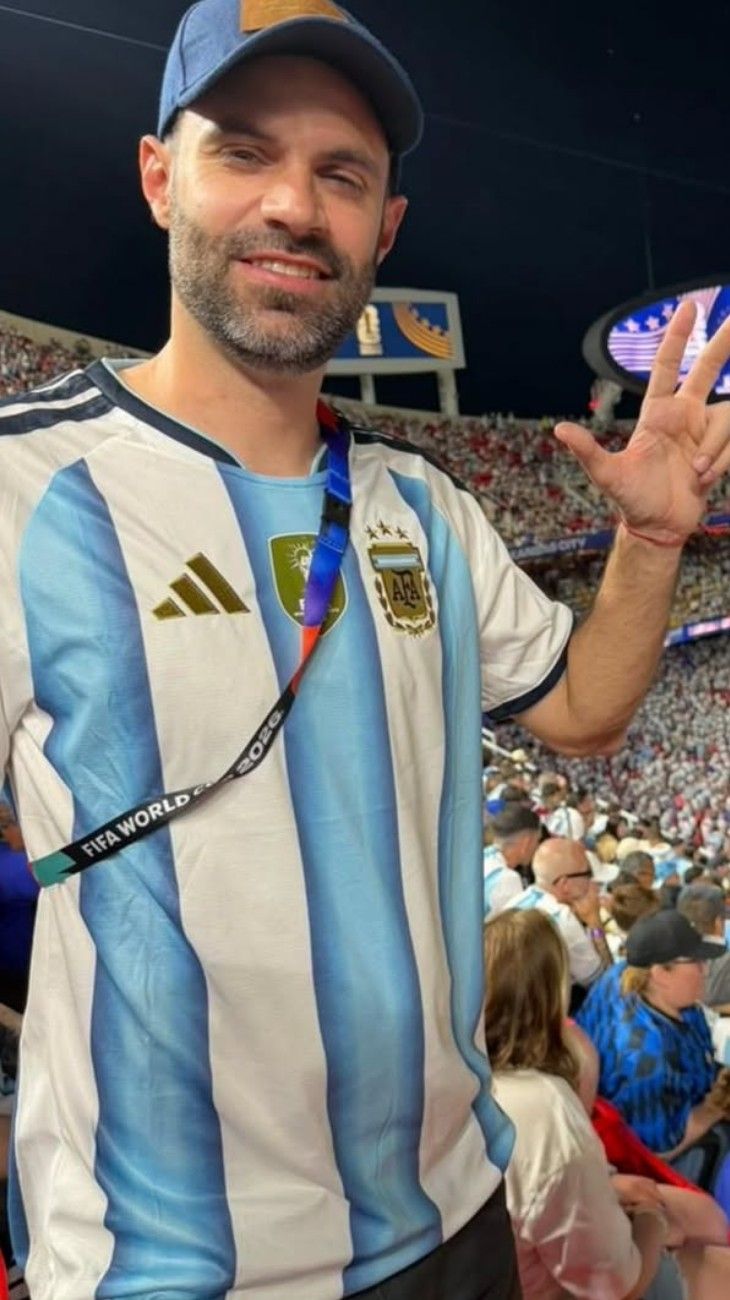 Quién es Nacho Juliano, el periodista que pudo ver a la Selección ...